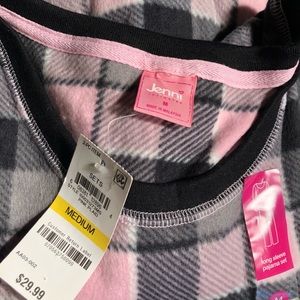 Jenni | Intimates & Sleepwear | Pillow Talk And Jenni Pajama Shirts ...